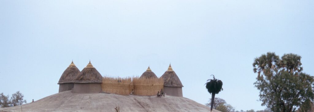 About history - SHILLUK'S PACHODO KINGDOM ASSOCIATION OF CANADA